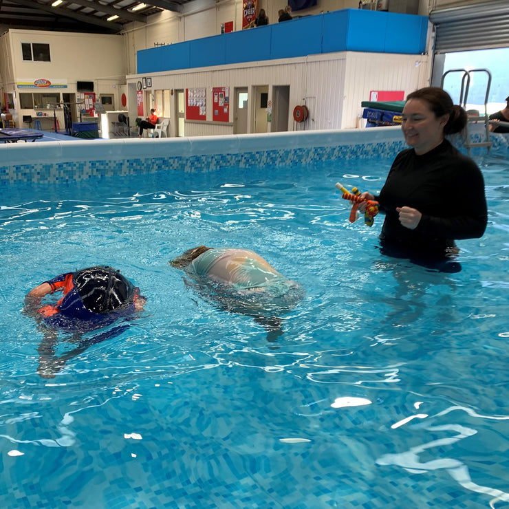 Swimming Lessons | Learn to swim one on one or in group swimming class ...